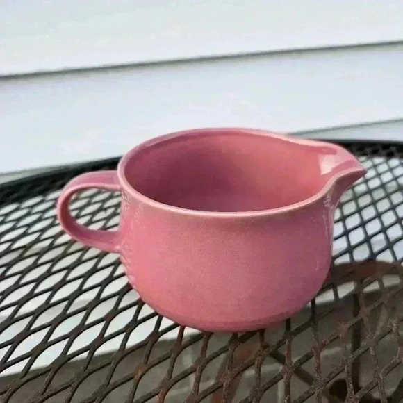 Nancy Calhoun | Kitchen | Vintage Nancy Calhoun Dark Rose Gravy Boat 7 ...